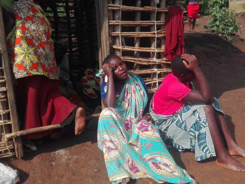 Beni : Nouvelle attaque à Mayimoya, déplacement massif de la population ... Beni : Nouvelle attaque à Mayimoya, déplacement massif de la population ...